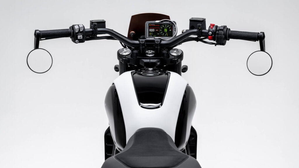 SCRAMBLER DUCATI 10°anniversario RIZOMA EDITION発表 | スタッフブログ | 【公式】ドゥカティ ...